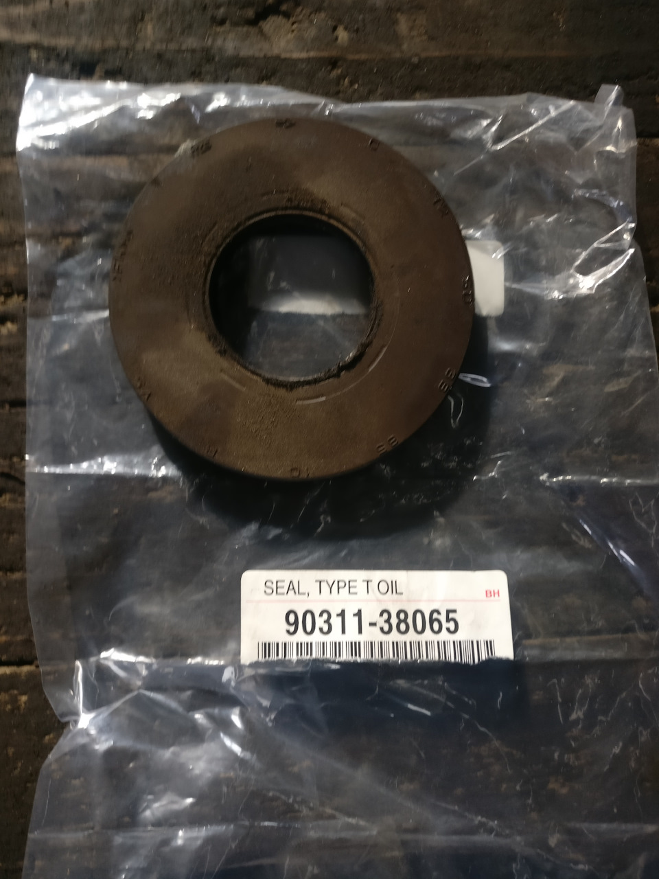 Регулировка клапанов — Toyota Land Cruiser 100, 4,7 л, 2005 года ...