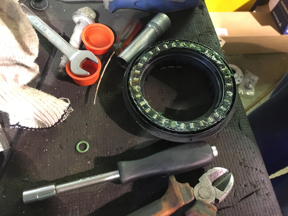 Aero амортизаторы — Saab 9-3 (2G), 2 л, 2008 года | запчасти | DRIVE2