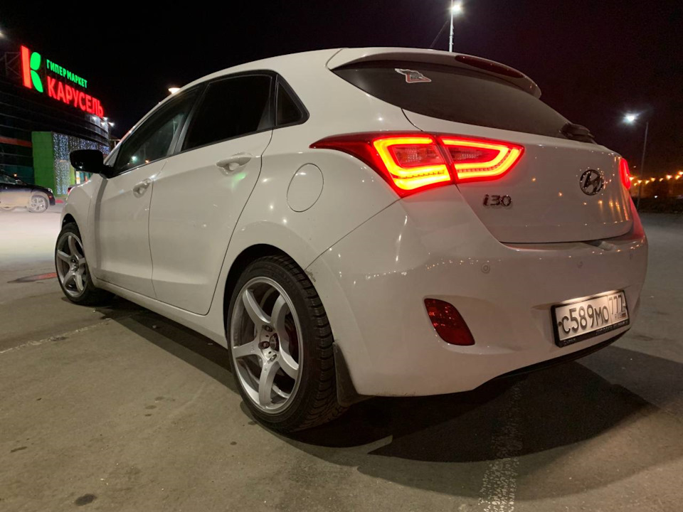 Диски и резина на зиму — Hyundai i30 (2G), 1,6 л, 2014 года | колёсные диски | DRIVE2