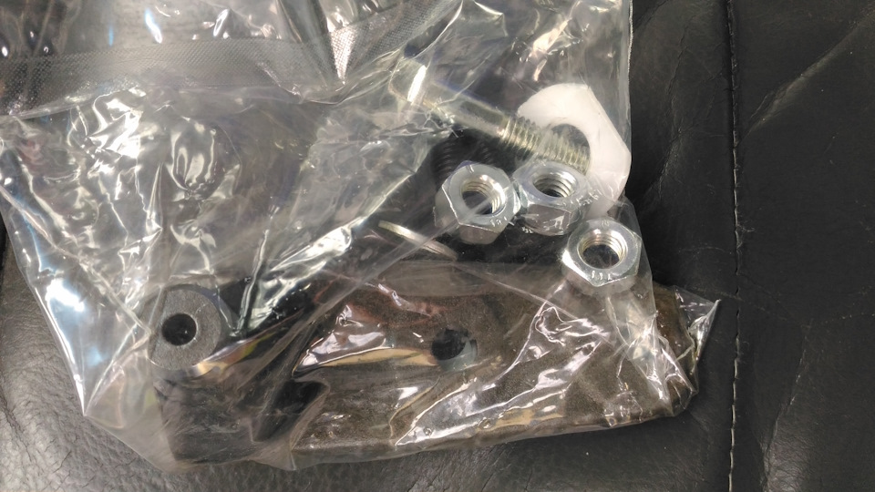 Замена шаровых опор — Renault Scenic I, 1,6 л, 2000 года | своими ...