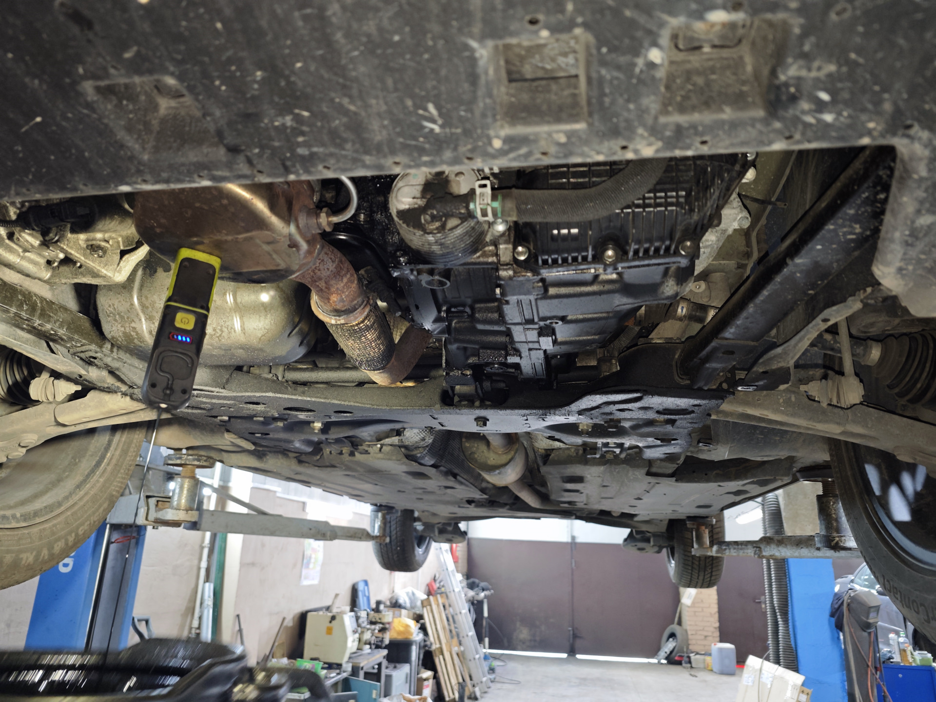 Первое ТО — Peugeot 5008 (2G), 1,5 л, 2019 года | визит на сервис | DRIVE2