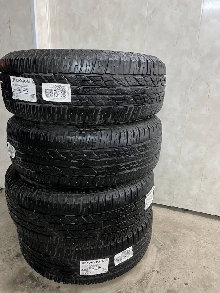 Шины летние Yokohama 265/65 R17 на Tank 300, Toyota Land Cruiser Prado ...