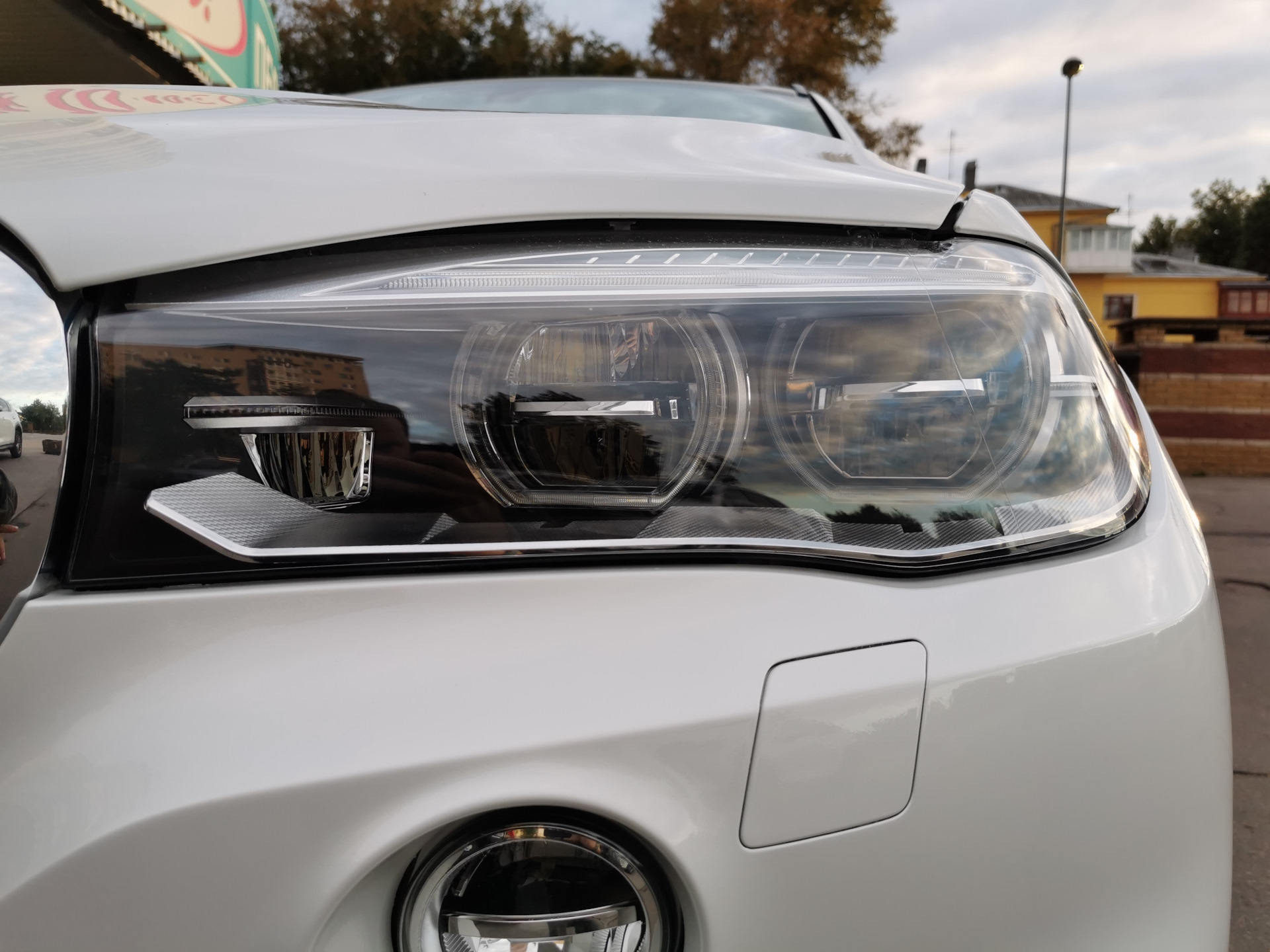 5. Полиуретановая пленка на фары — BMW X5 (F15), 3 л, 2015 года ...