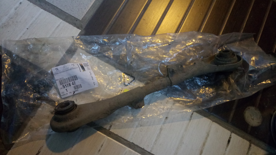 517847 Рычаг подвески Peugeot Citroen | Запчасти на DRIVE2