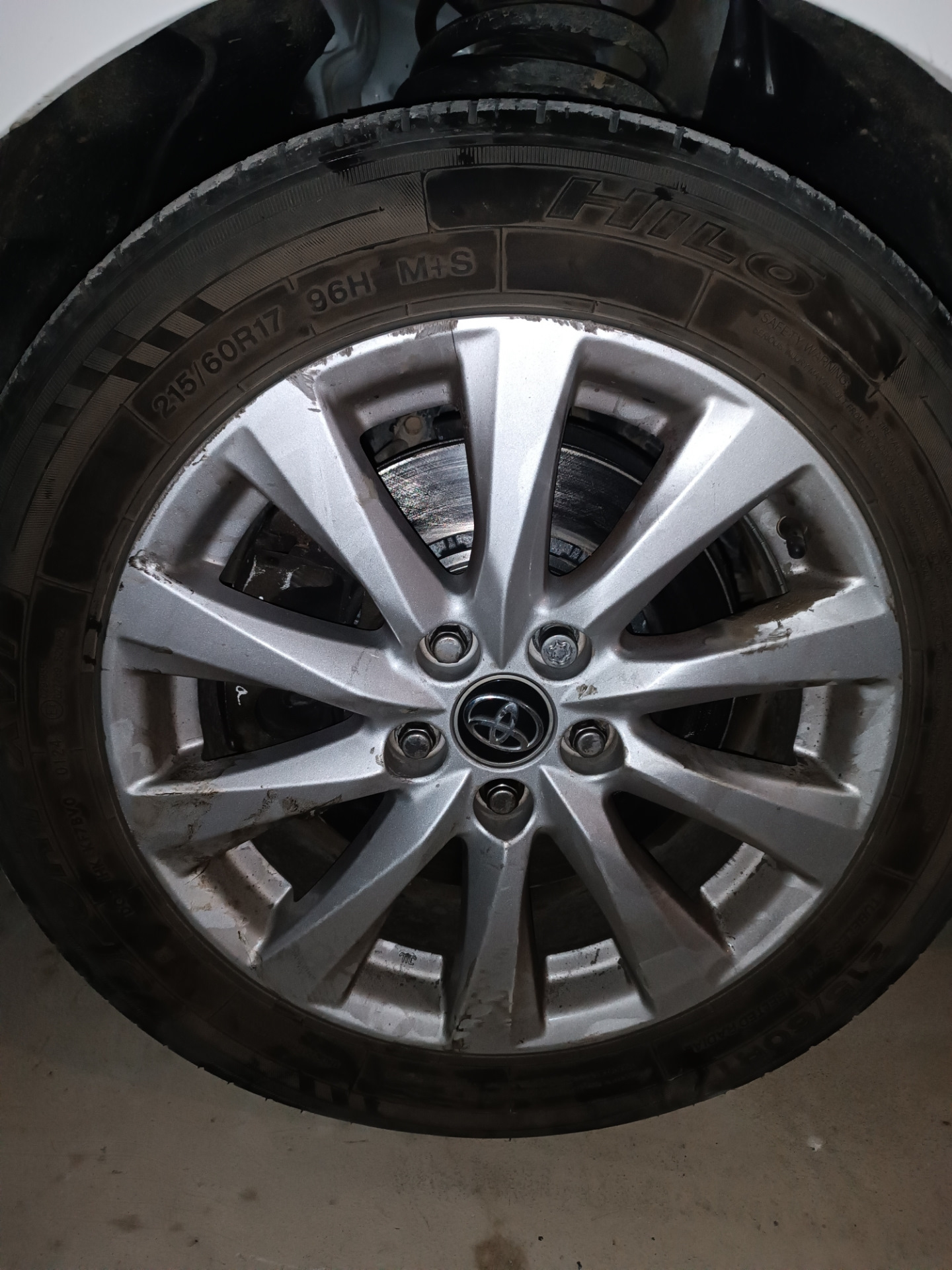 Двухпоршневые тормоза — Toyota Camry (XV70), 2,5 л, 2018 года | другое ...