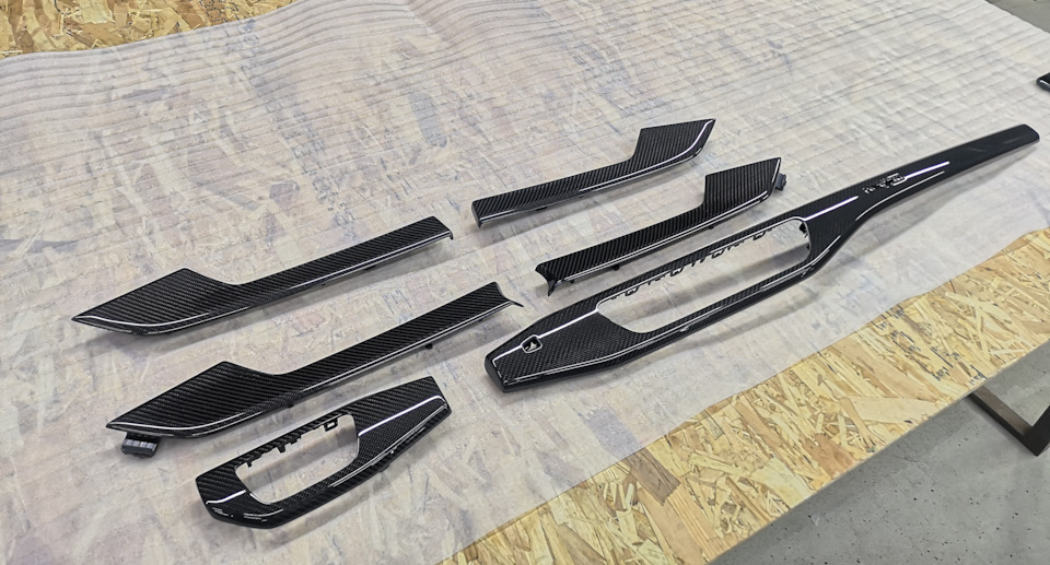 Карбон в салон — Audi A4 (B9), 2 л, 2016 года | стайлинг | DRIVE2