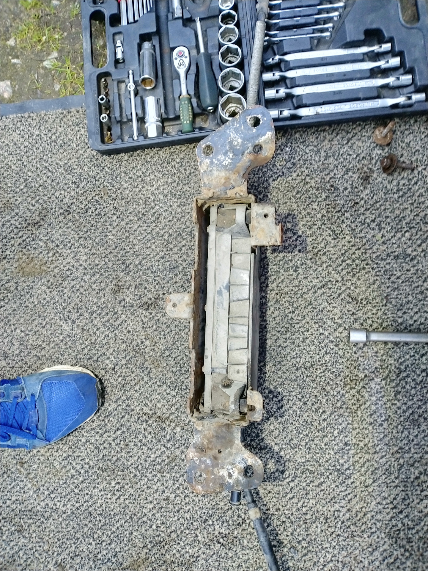 Готовимся к холодам L3 2.0dci — Renault Laguna III, 2 л, 2008 года ...