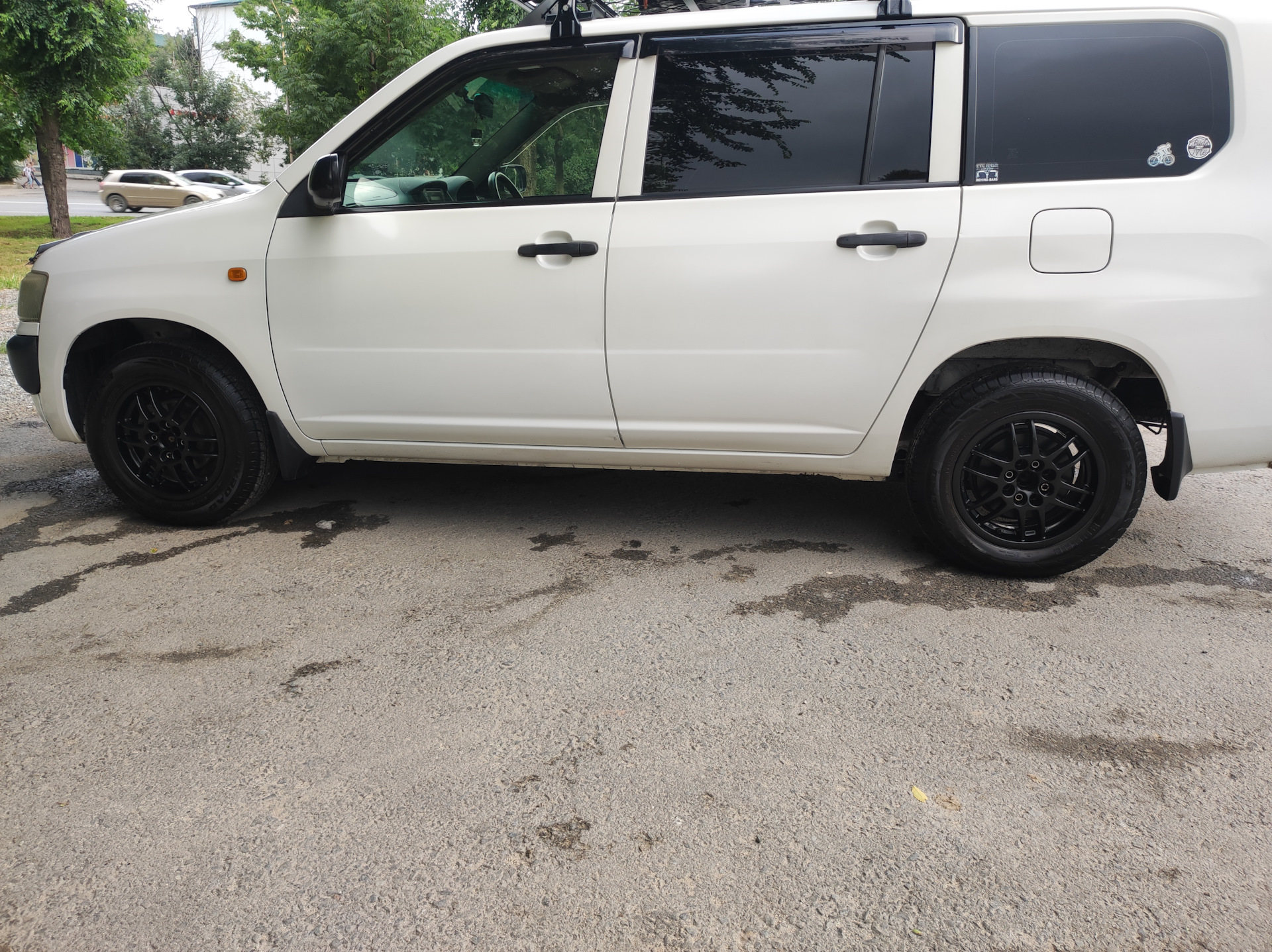 Колёсики — Toyota Probox, 1,5 л, 2013 года | колёсные диски | DRIVE2