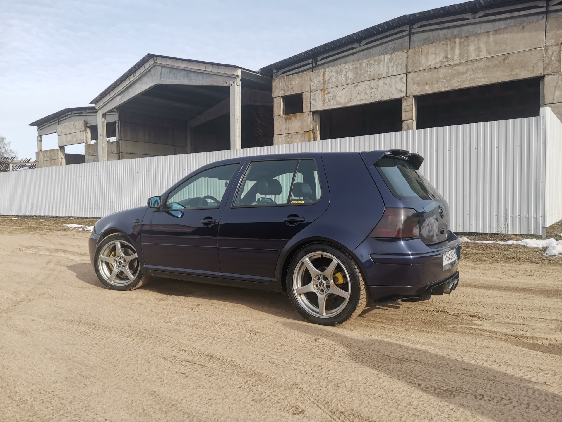 Спойлер Oettinger — Volkswagen Golf Mk4, 1,9 л, 2001 года | стайлинг | DRIVE2