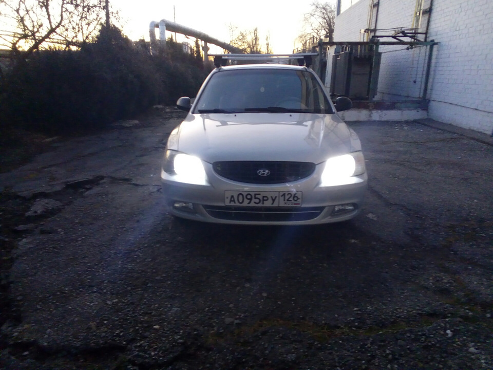 6400A587 КРОНШТЕЙН БОКОВОЙ ПЕРЕДНЕГО БАМПЕРА, ЛЕВ. Mitsubishi ...