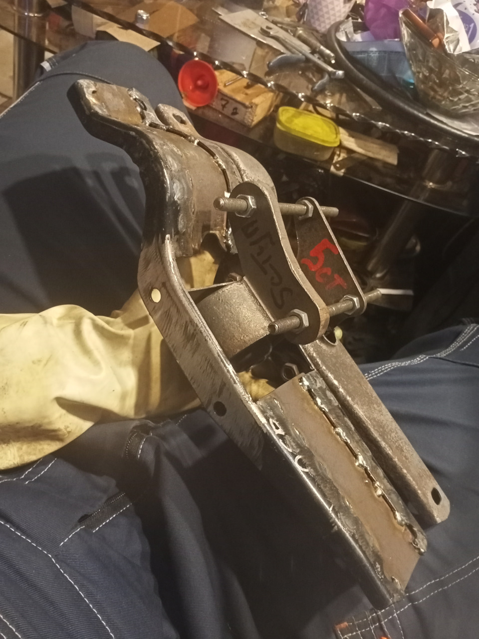 Подушка коробки Нива на классику, 2121 — 2101-07 — Lada 2101, 1,2 л ...