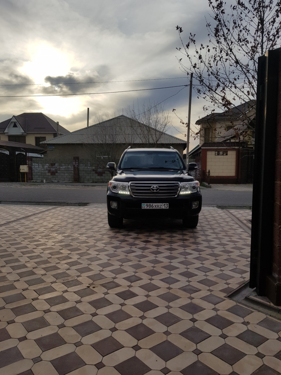 Продали — Toyota Land Cruiser 200, 4,5 л, 2012 года | продажа машины | DRIVE2