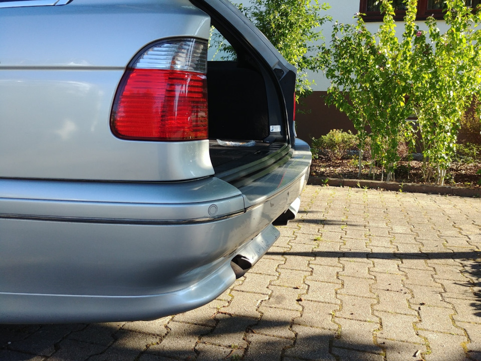 Заглушка для съемного фаркопа — BMW 5 series Touring (E39), 3 л, 2003 ...
