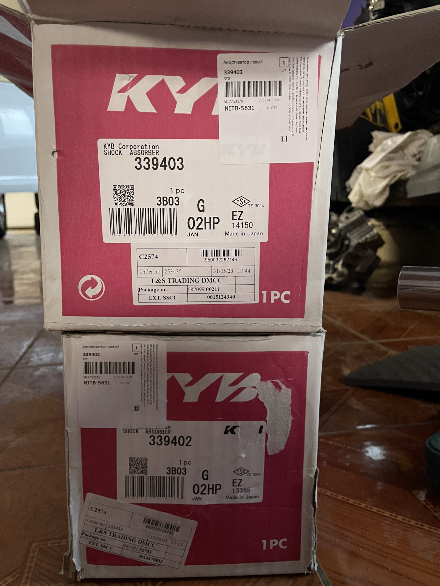 Замена передних стоек (KYB) — KIA Sportage (3G), 2 л, 2012 года | визит ...