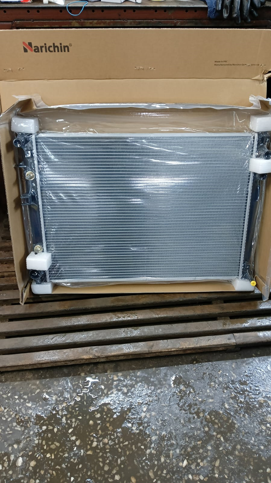 Замена радиатора — Subaru Tribeca B9, 3 л, 2007 года | визит на сервис ...