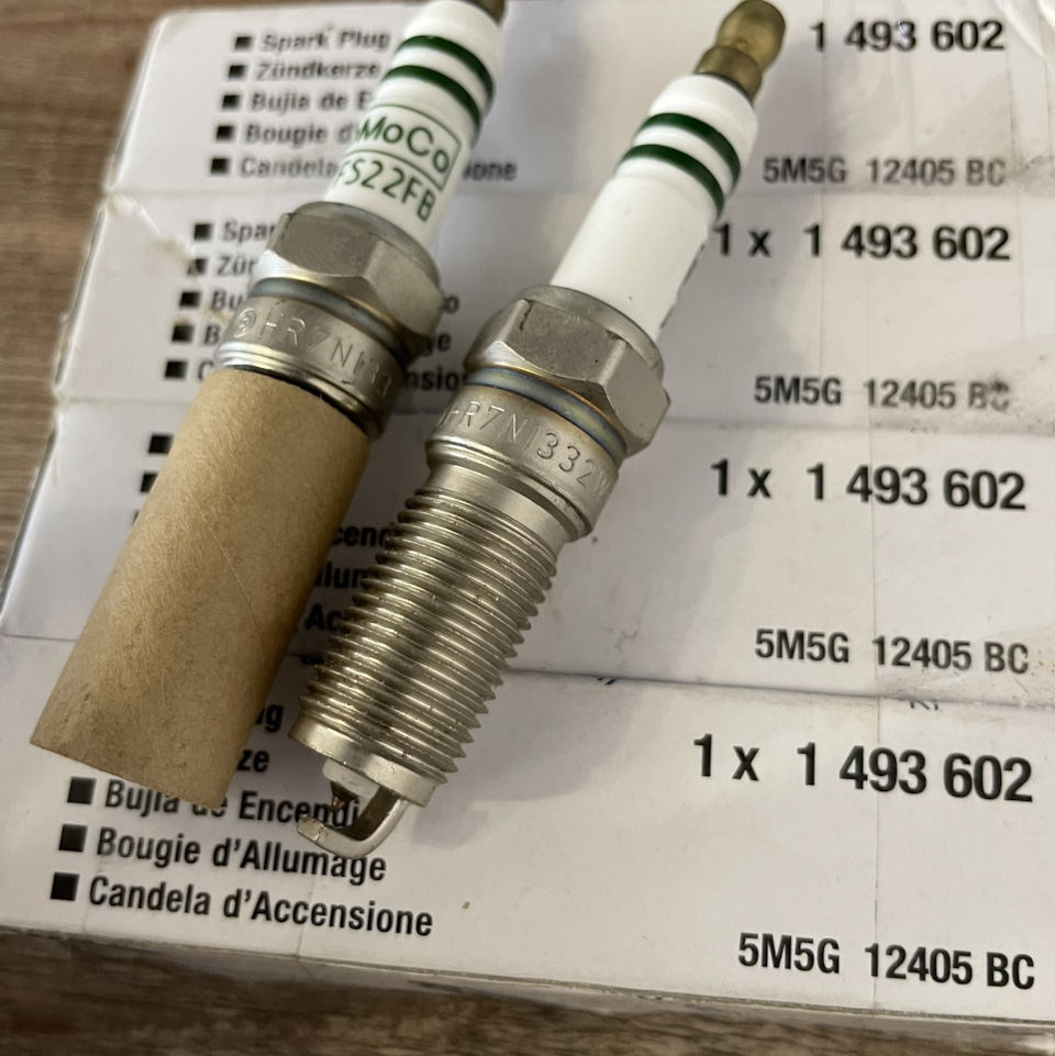 1493602 Свеча зажигания / Zetec-S 1,4-1,6 (+RU) 2005~ Ford | Запчасти ...