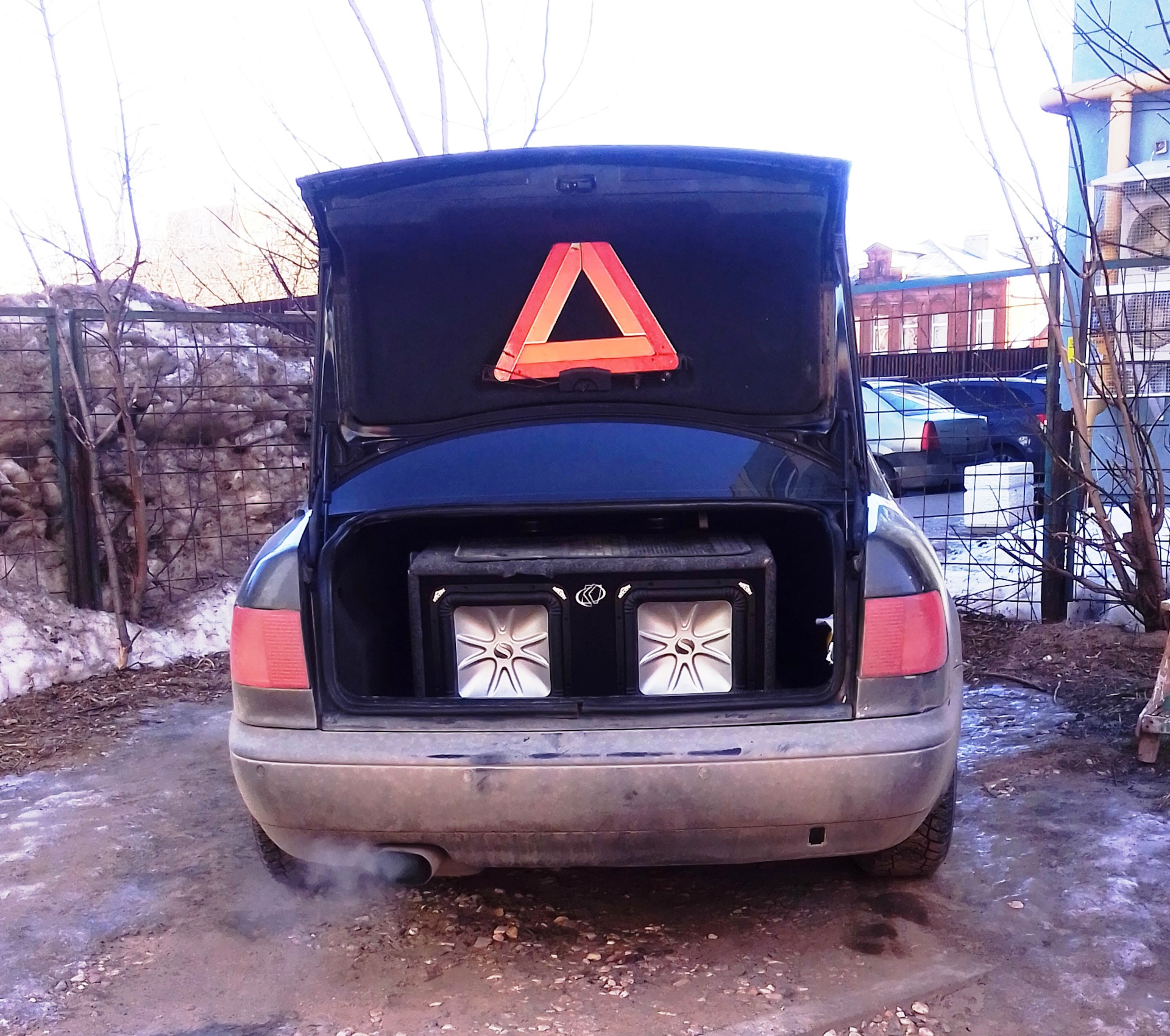 Kicker Solobaric L5 в А8 D2 — Audi A8 (D2), 2,8 л, 1995 года | автозвук ...