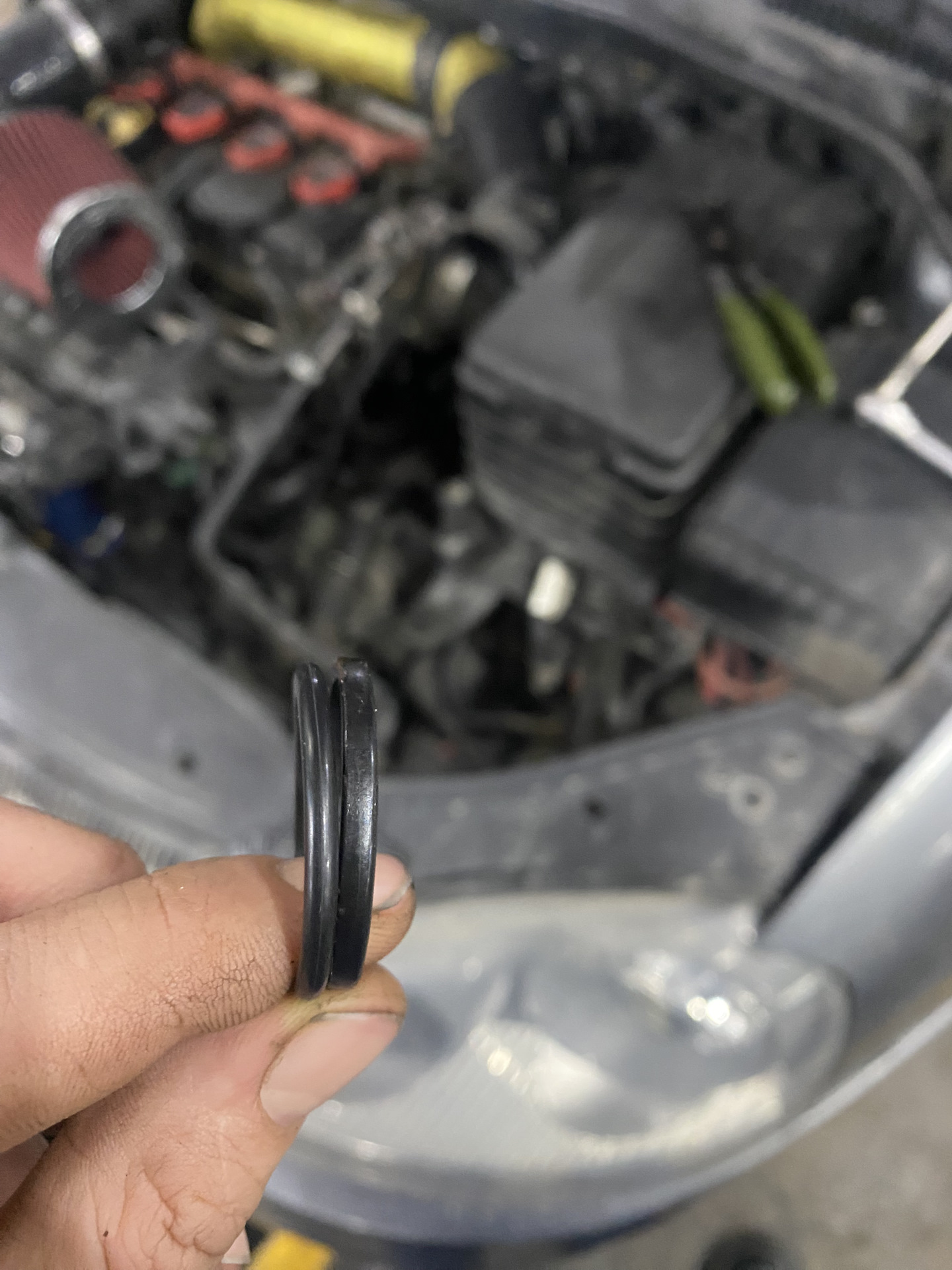 Потек тройник системы ОЖ — Volkswagen Jetta V, 3,2 л, 2008 года ...