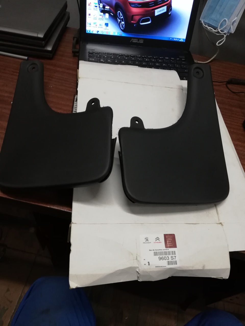 Брызговики — Peugeot 3008 (1G), 1,6 л, 2014 года | аксессуары | DRIVE2