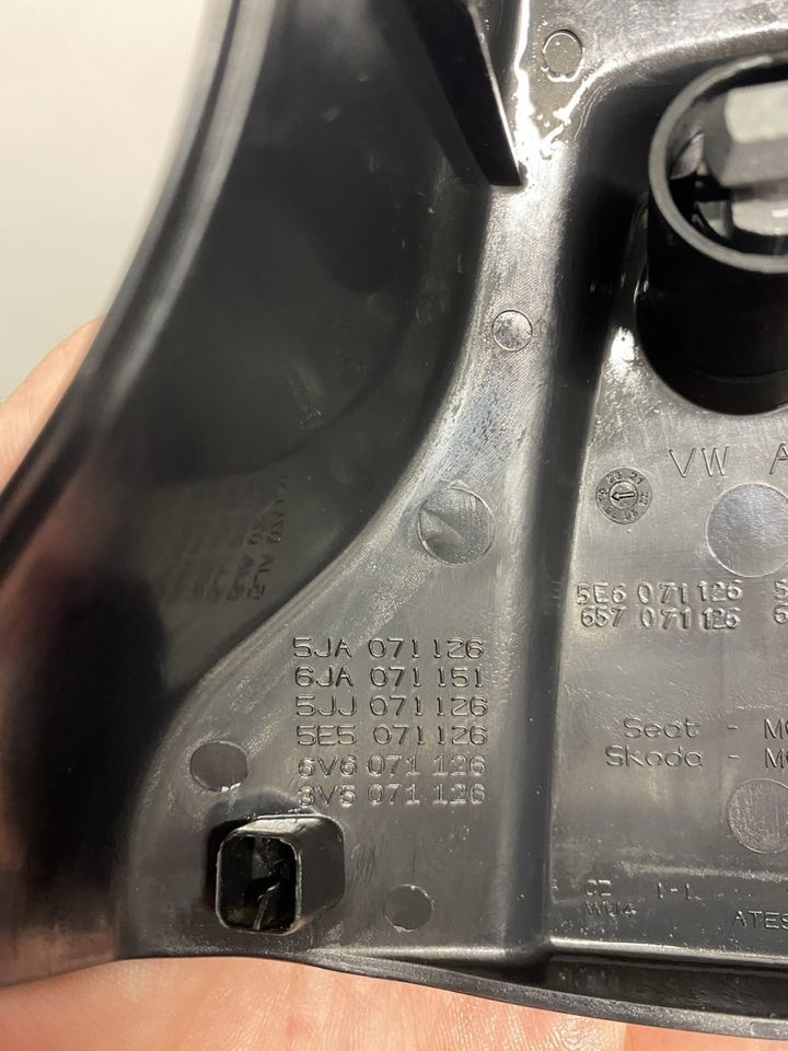 Подарки к Новому Году или 5JA 860 041 — Volkswagen Polo Sedan, 1,6 л ...