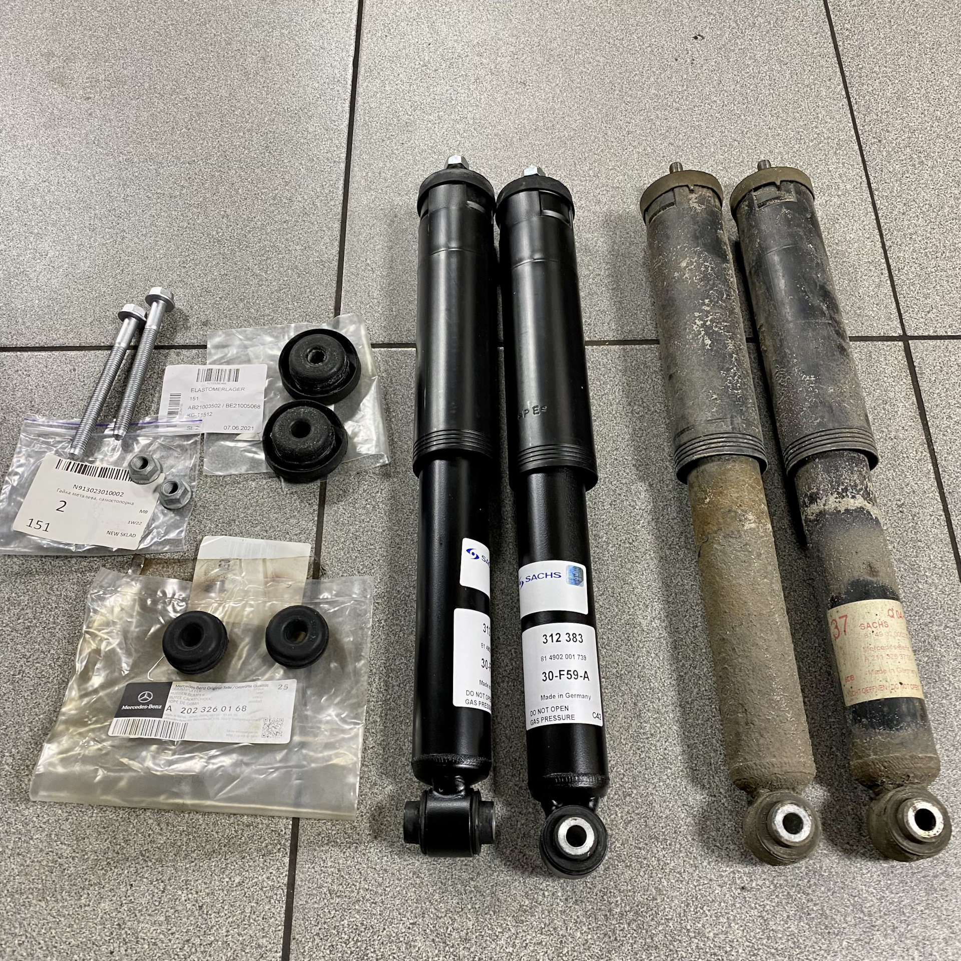 Задние аморты — Mercedes-Benz E-Class Estate (S211), 3 л, 2008 года ...