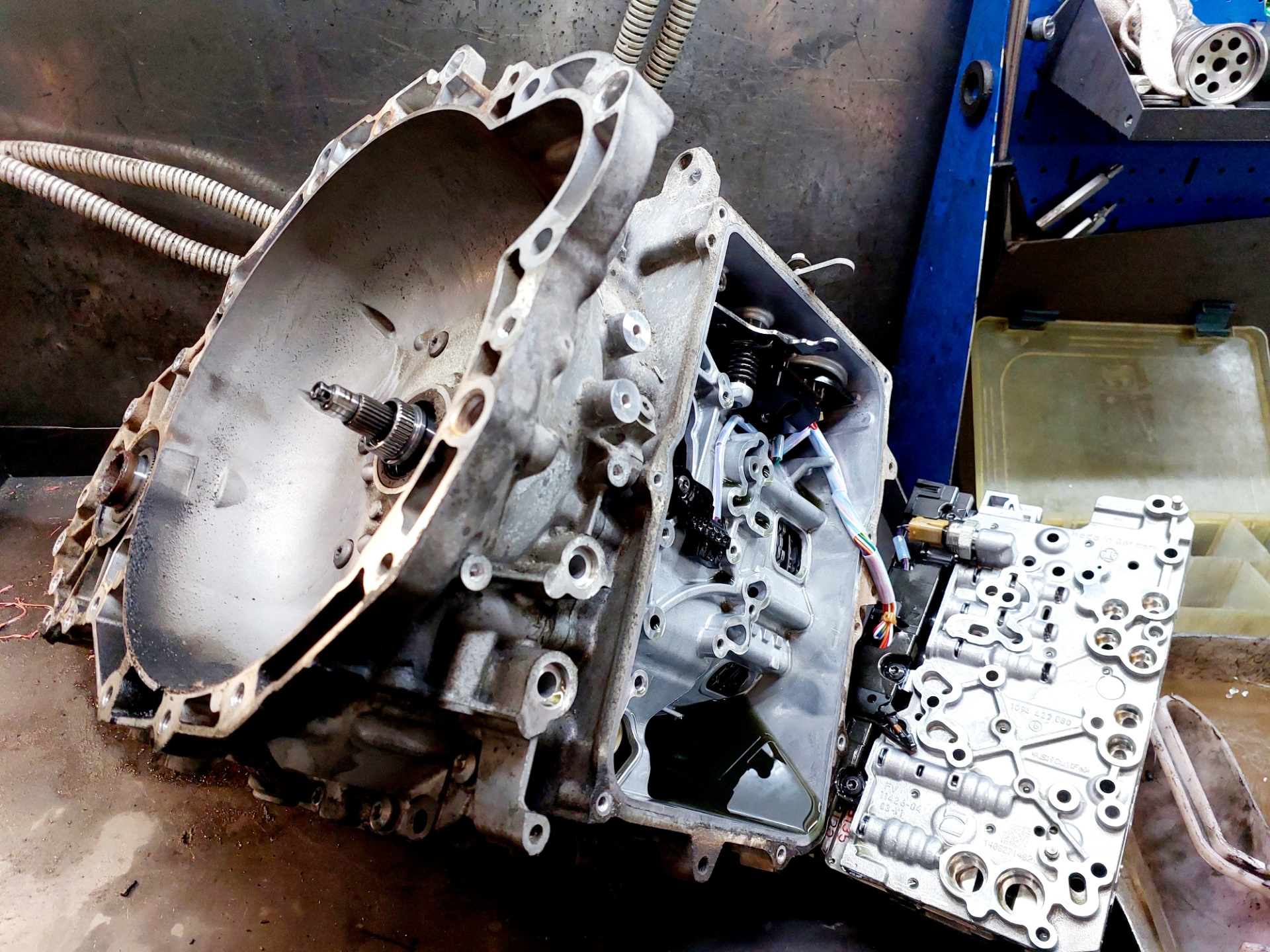 Ремонт АКПП Range Rover Evoque (ошибки: P0700, P0613-44, P0936-64) — ZF ...