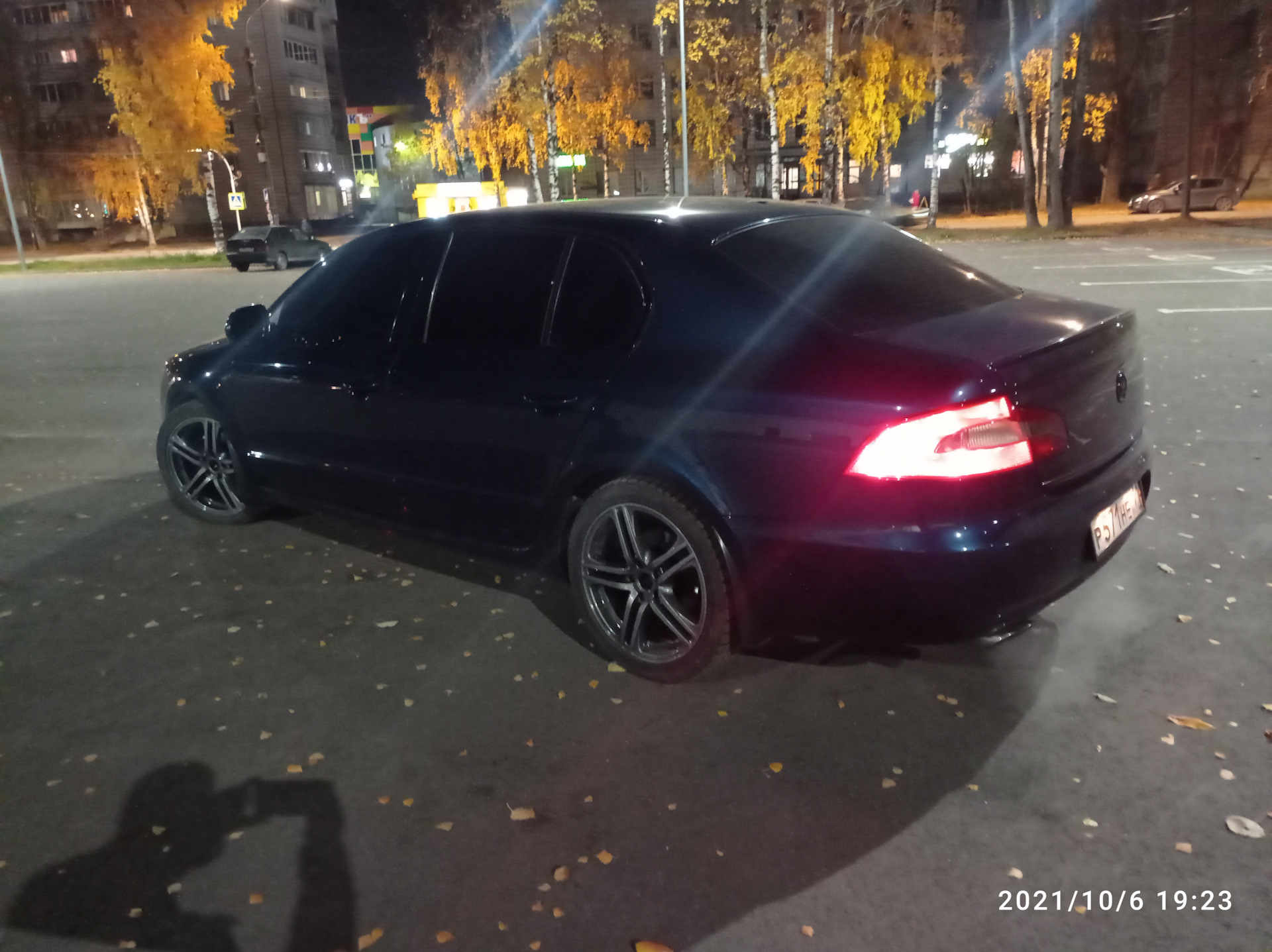 Зимняя резина 245/40/r18 — Skoda Superb Mk2, 2 л, 2011 года | колёсные ...
