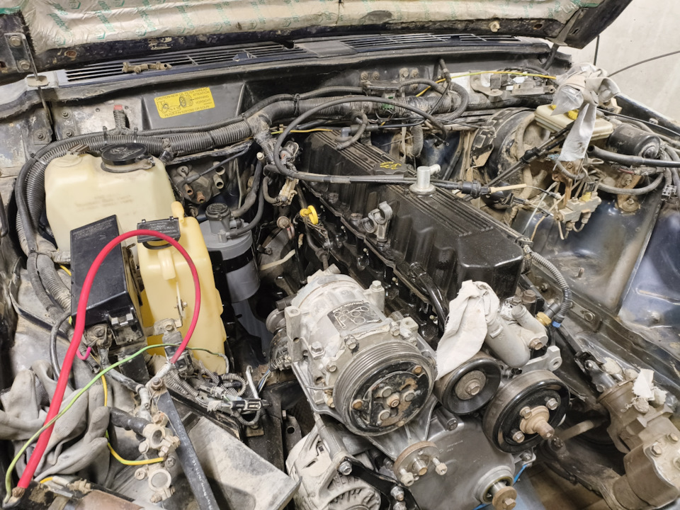 Обслуживание двигателя (часть 1) — Jeep Cherokee (XJ), 4 л, 1994 года ...