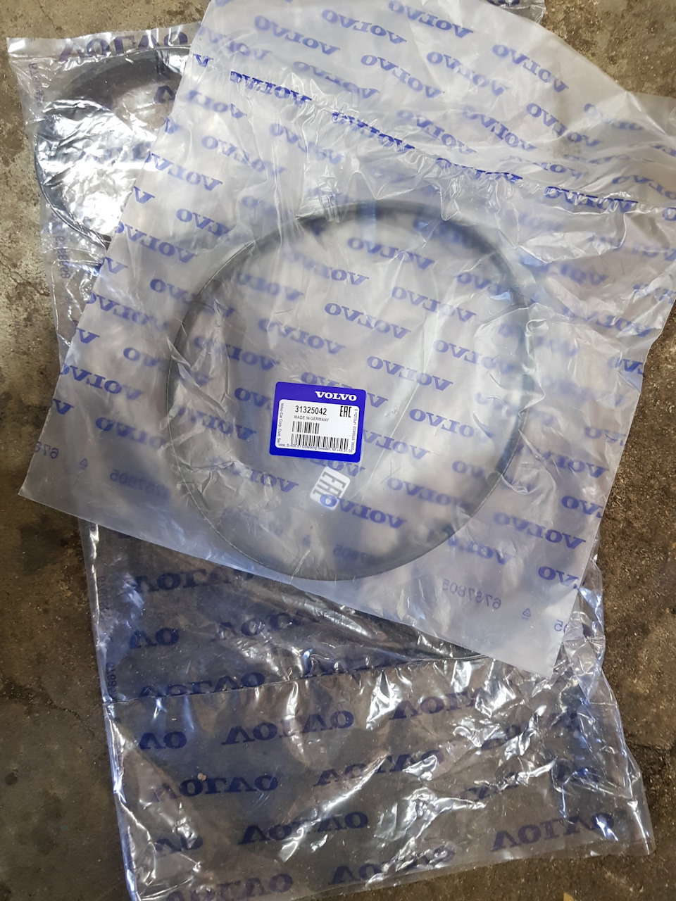 31325042 Ремень поликлиновой Volvo | Запчасти на DRIVE2