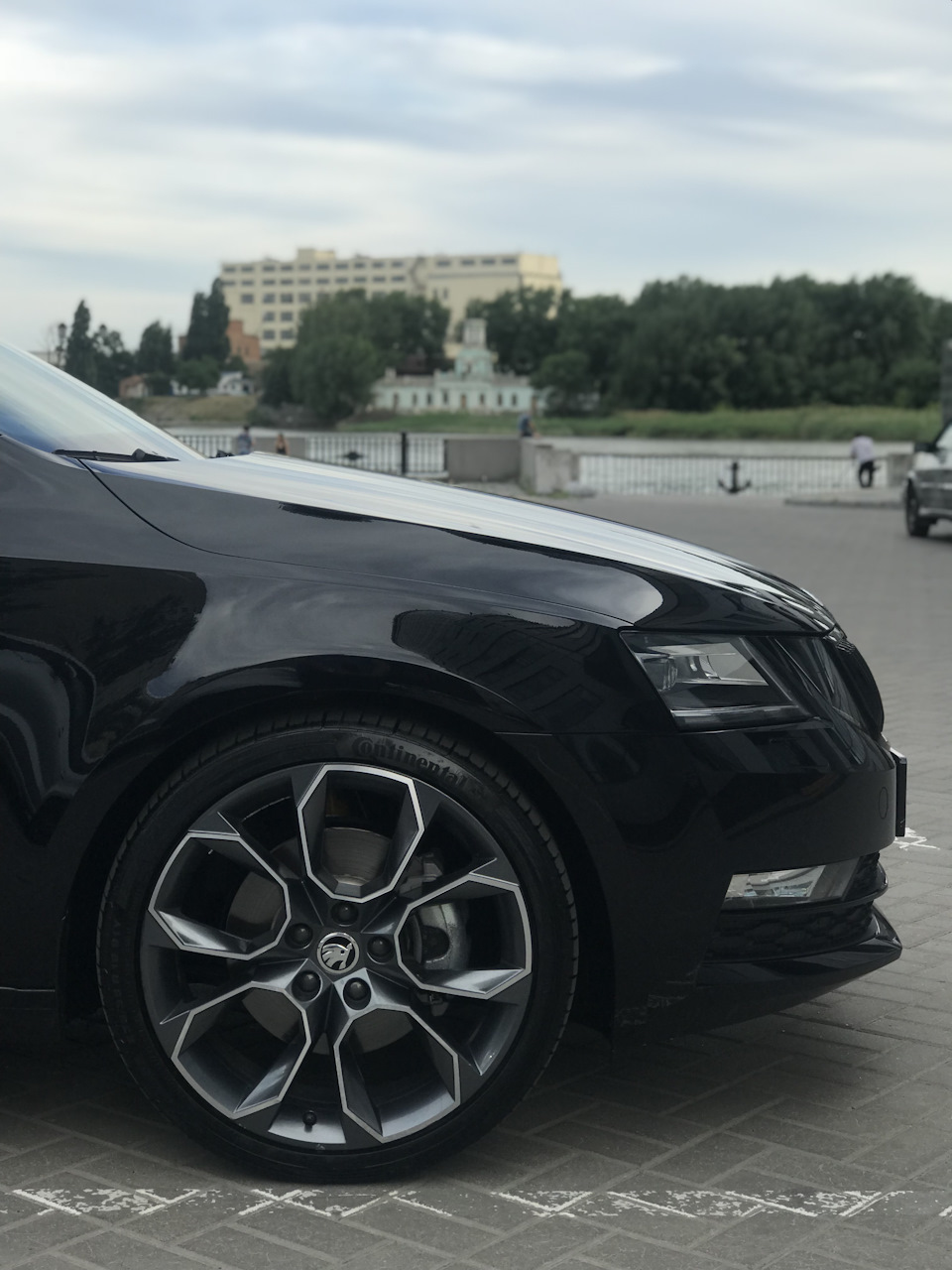 Extrem ЕТ 51 7,5J x R19 — Skoda Octavia A7 Mk3, 1,8 л, 2018 года | колёсные диски | DRIVE2