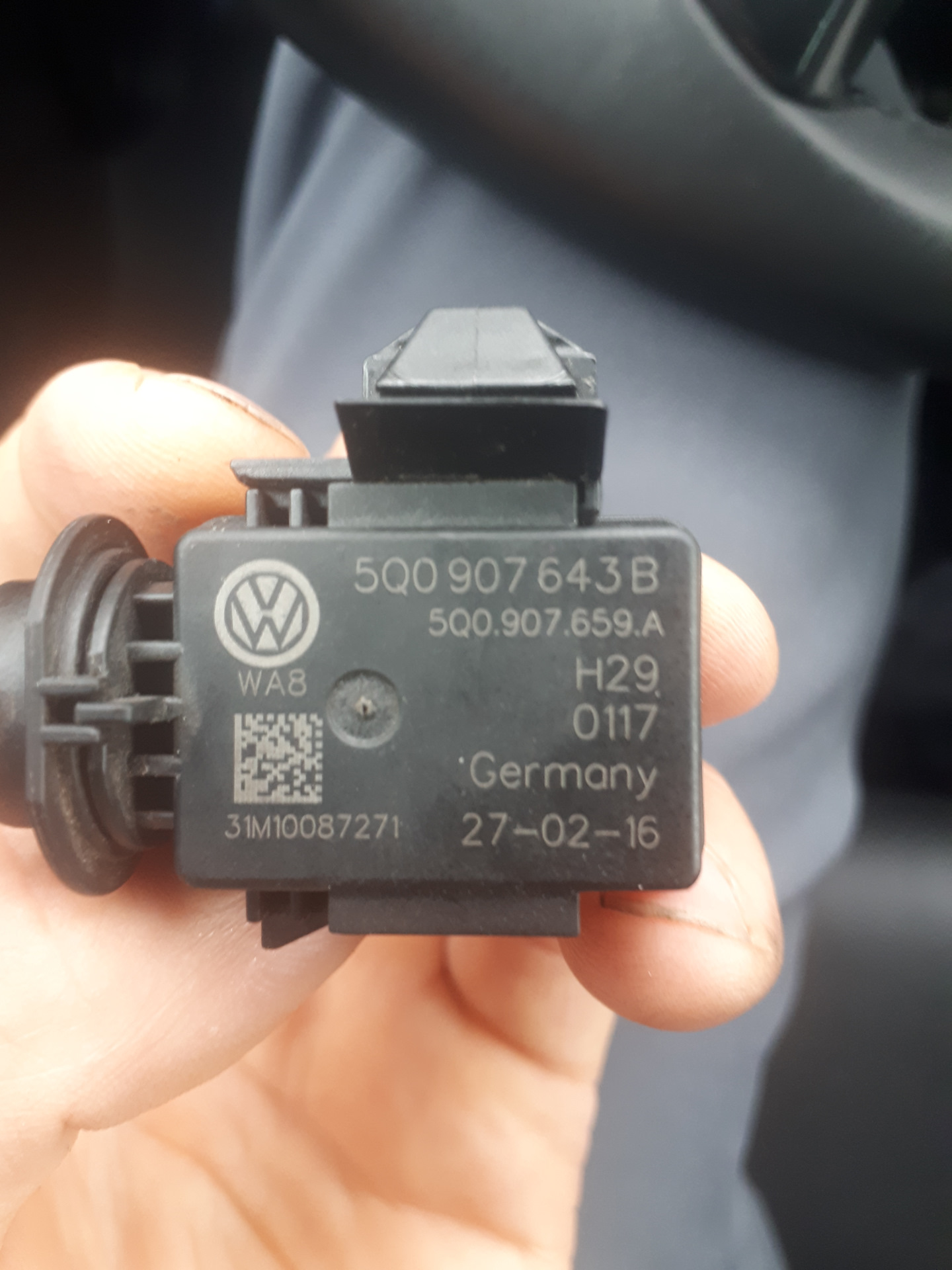 Замена датчика качества воздуха. Ошибка 263425. — Skoda Superb Combi ...