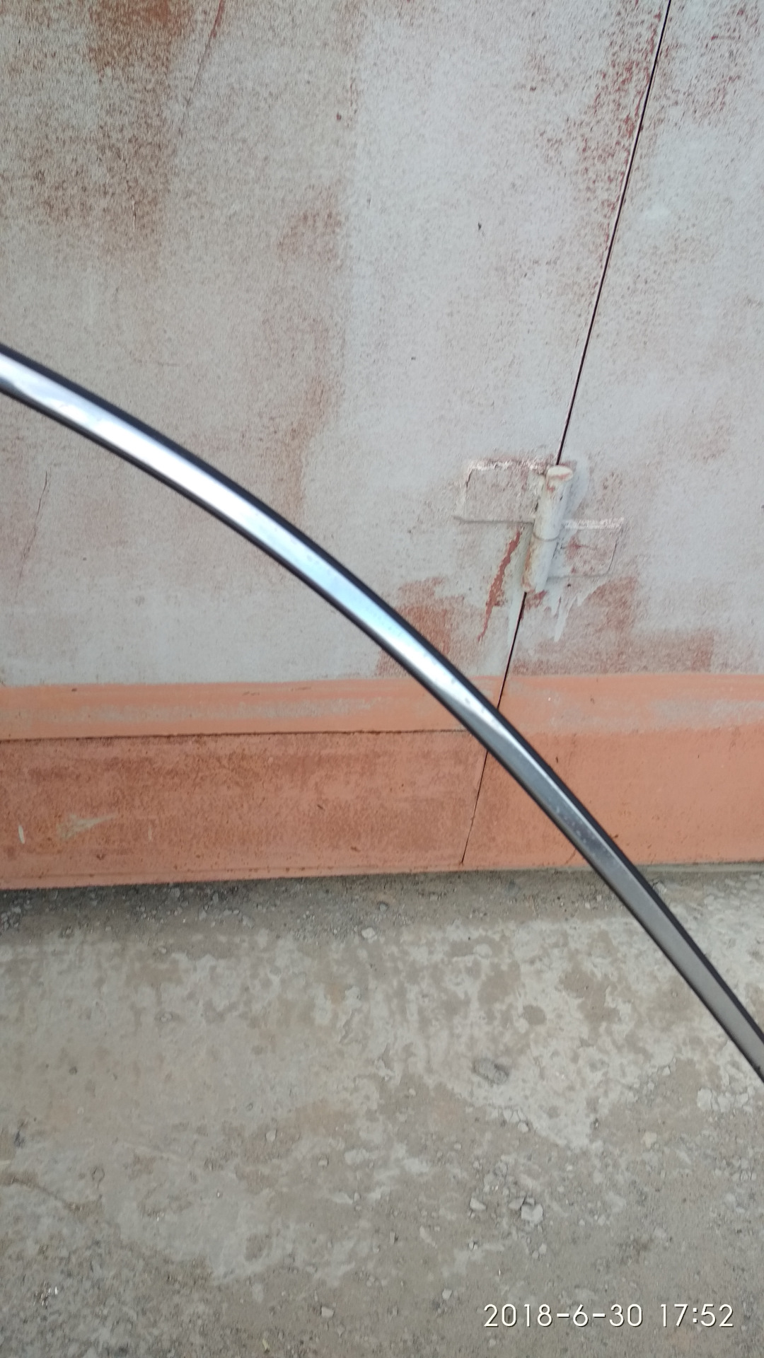 Молдинг… . — Hyundai Sonata IV (EF), 2 л, 2004 года | своими руками ...