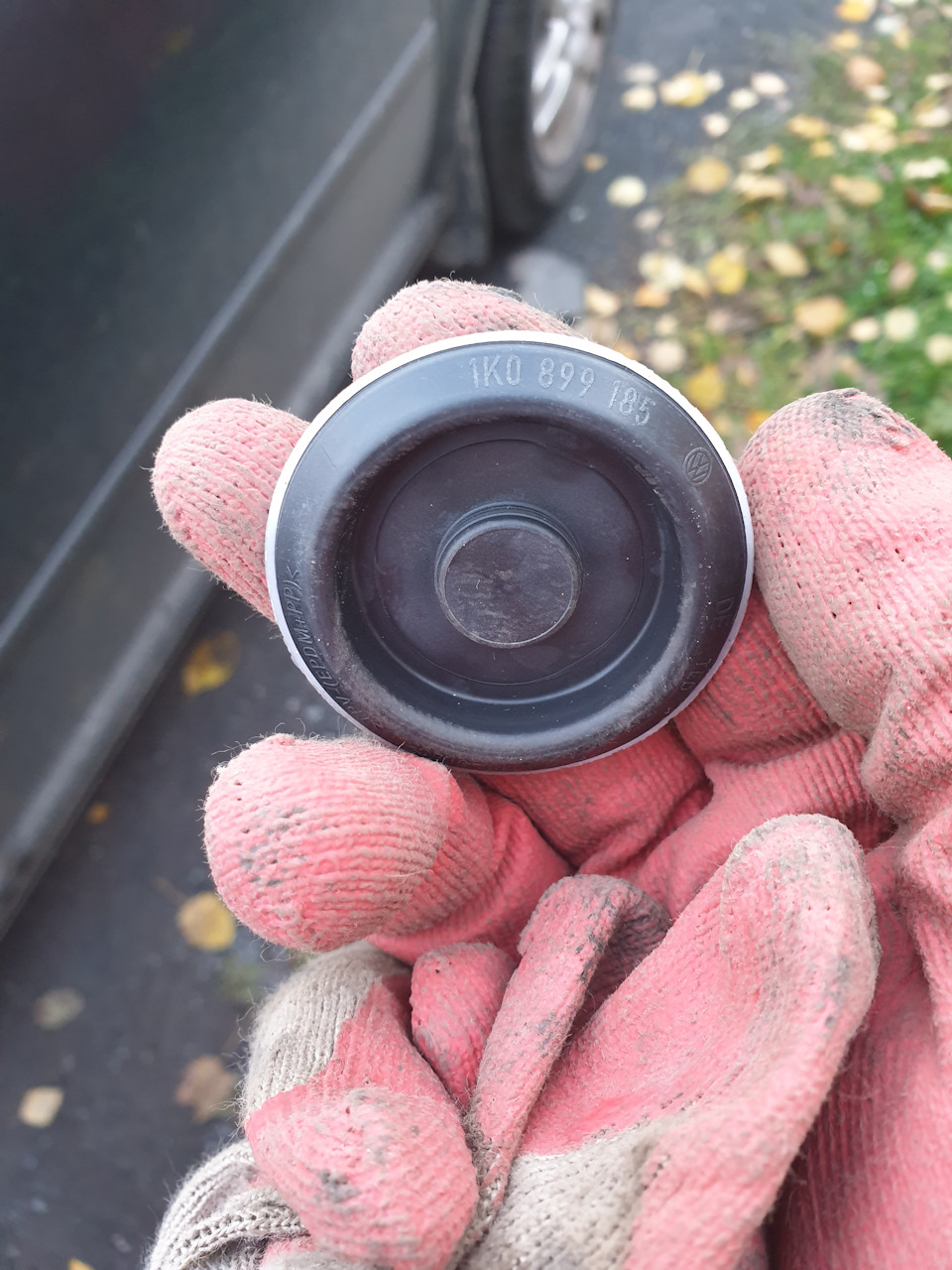 1K0899185 Заглушка VAG | Запчасти на DRIVE2