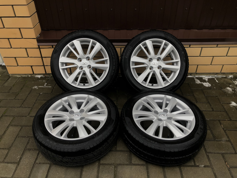 Sale r15 Granta FL — Lada Калина Спорт (2G), 1,6 л, 2015 года ...