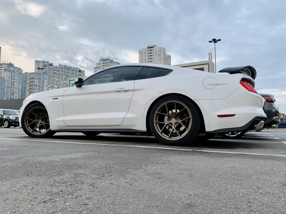 Переход с R18, 235/50 на R19, 255/40 — Ford Mustang (6G), 2,3 л, 2016 ...
