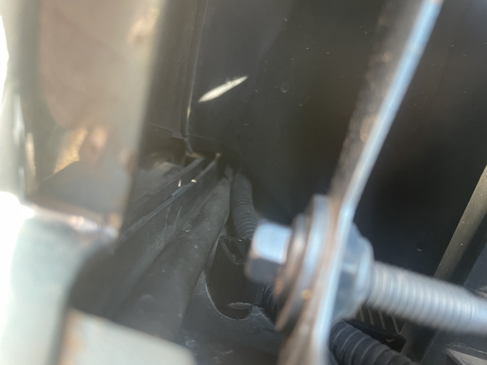 Бампер от V50 — Volvo S40 (2G), 2,4 л, 2008 года | другое | DRIVE2