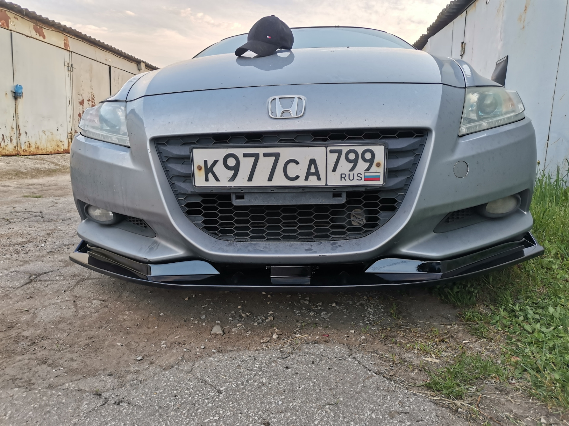 3 года спустя… Губа! — Honda CR-Z, 1,5 л, 2010 года | тюнинг | DRIVE2