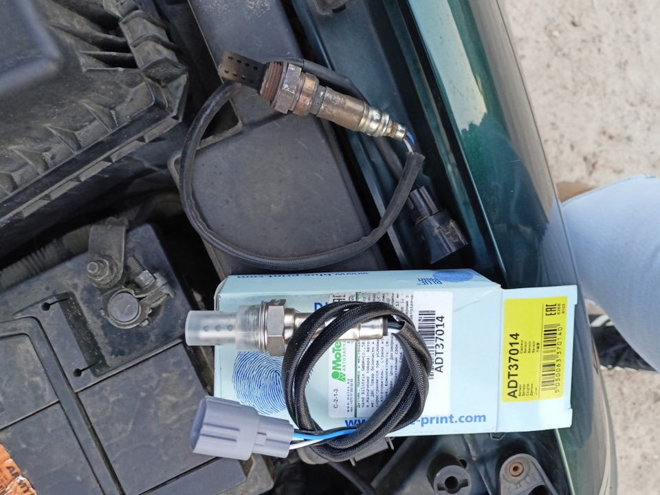 Лямбда — Toyota Avensis I, 1,8 л, 2001 года | поломка | DRIVE2