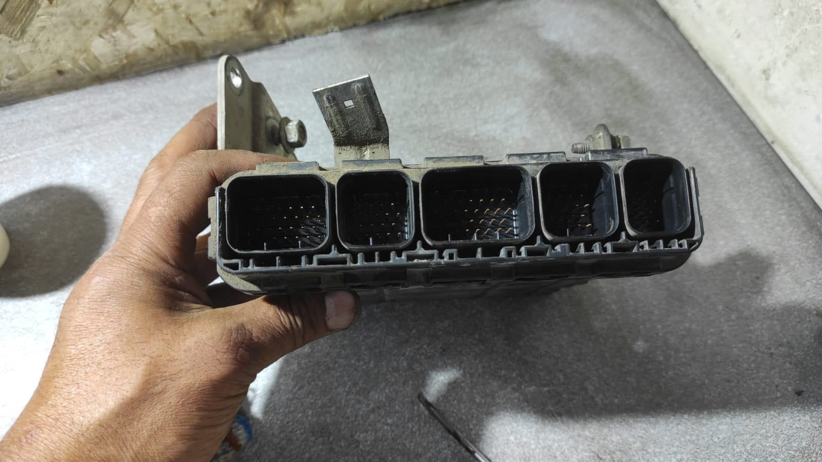 Галантоводы, нужна помощь) — Mitsubishi Galant (9G), 2,4 л, 2006 года ...