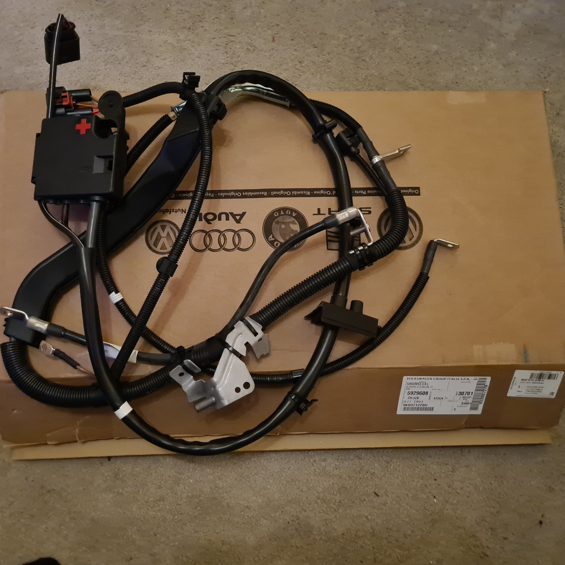 Замена силового провода стартера a4 b8 2.0 CAGA — Audi A4 (B8), 2 л ...