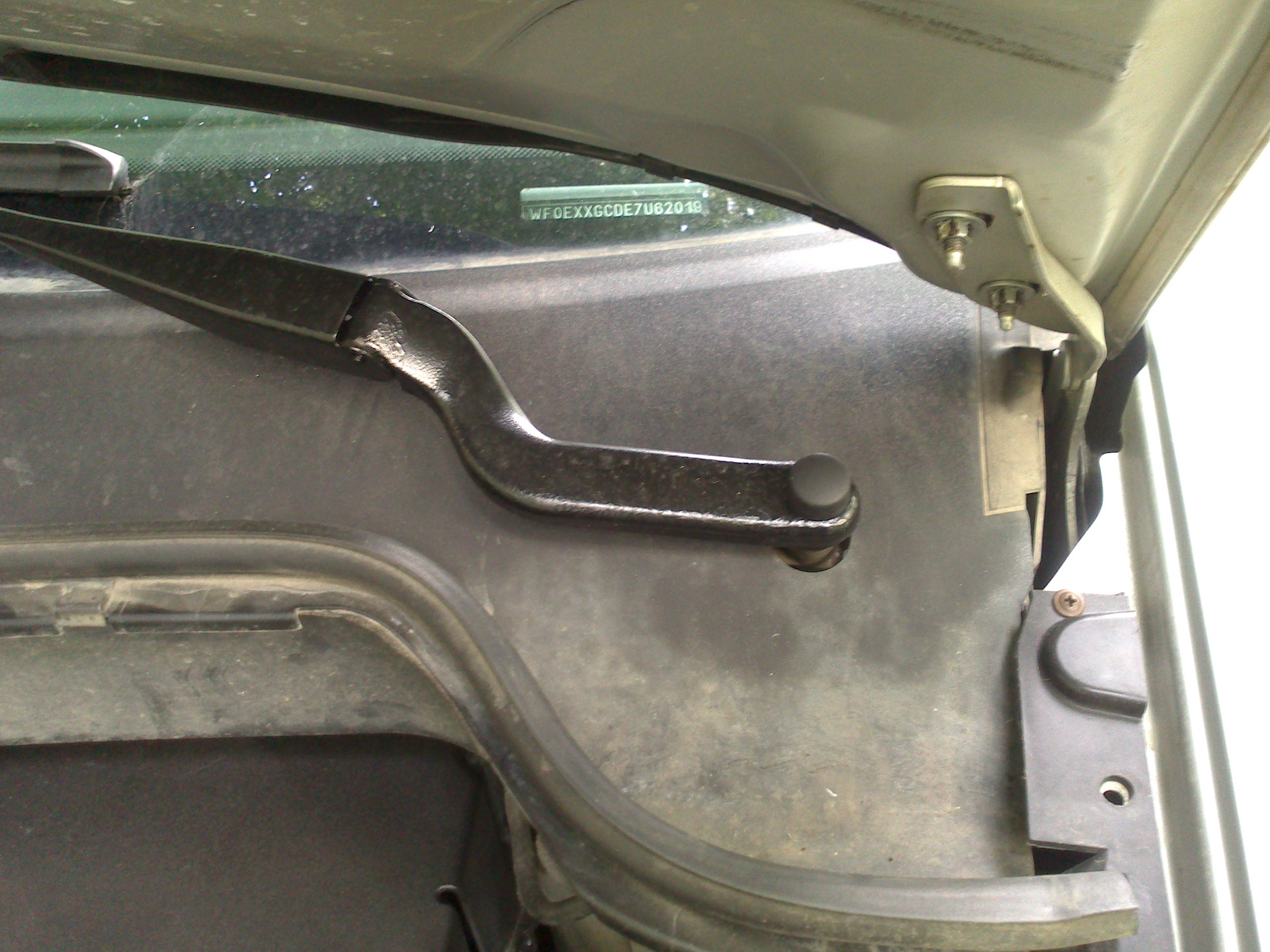 Заглушка. — Ford C-Max I, 2 л, 2007 года | просто так | DRIVE2