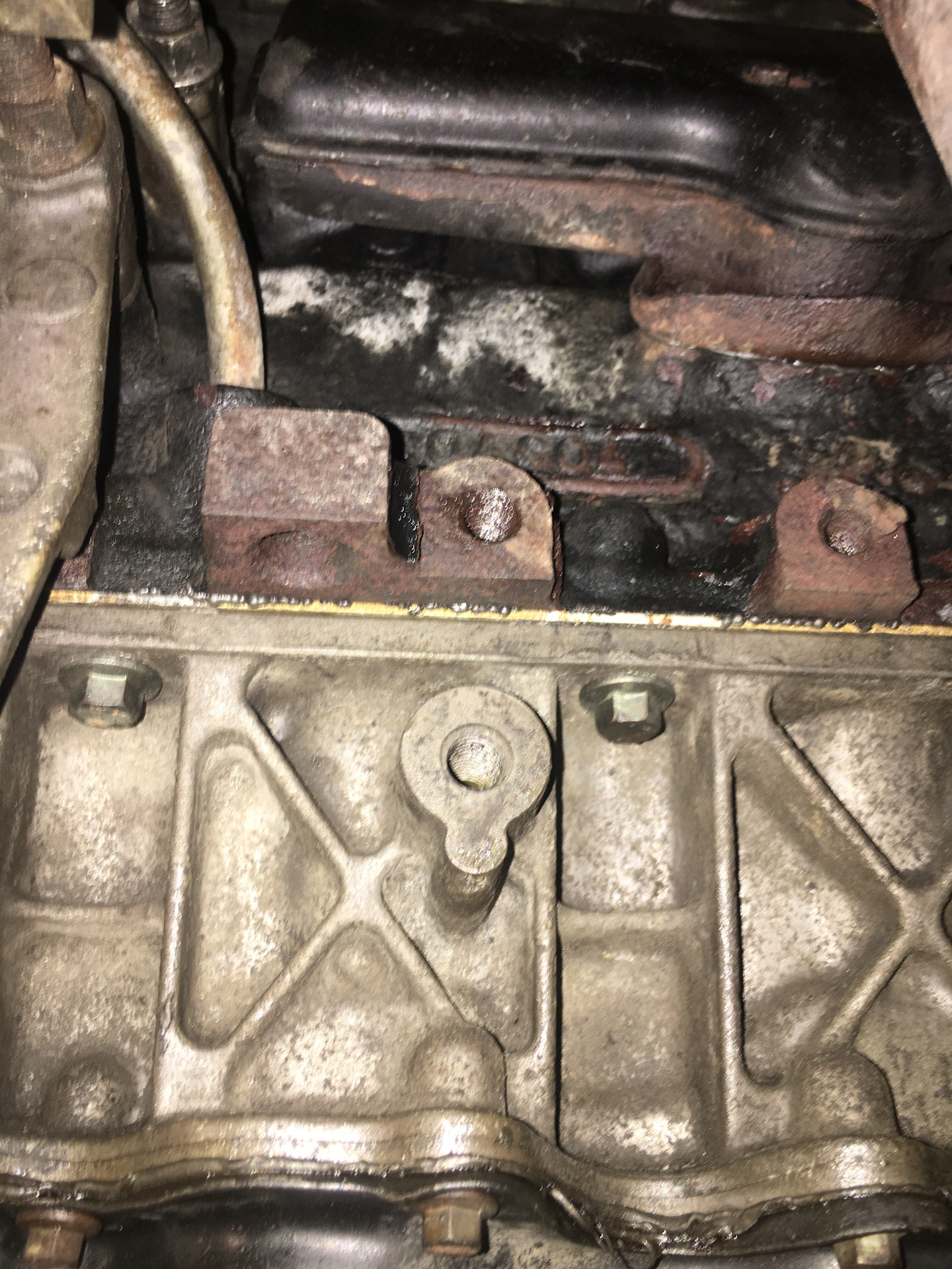 Продолжение с поиском подтёков масла. Установка защиты SHERIFF. Часть 1 ...