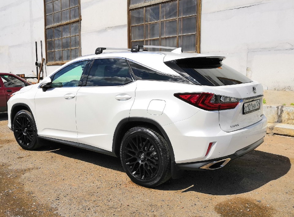 Замена штатных R20 на R20 MOMO SUV Revenge-Black — Lexus RX (4G), 3,5 л, 2016 года | колёсные ...