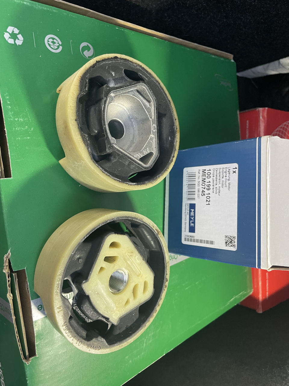 5Q0198037 Сайлентблок передней балки VAG | Запчасти на DRIVE2