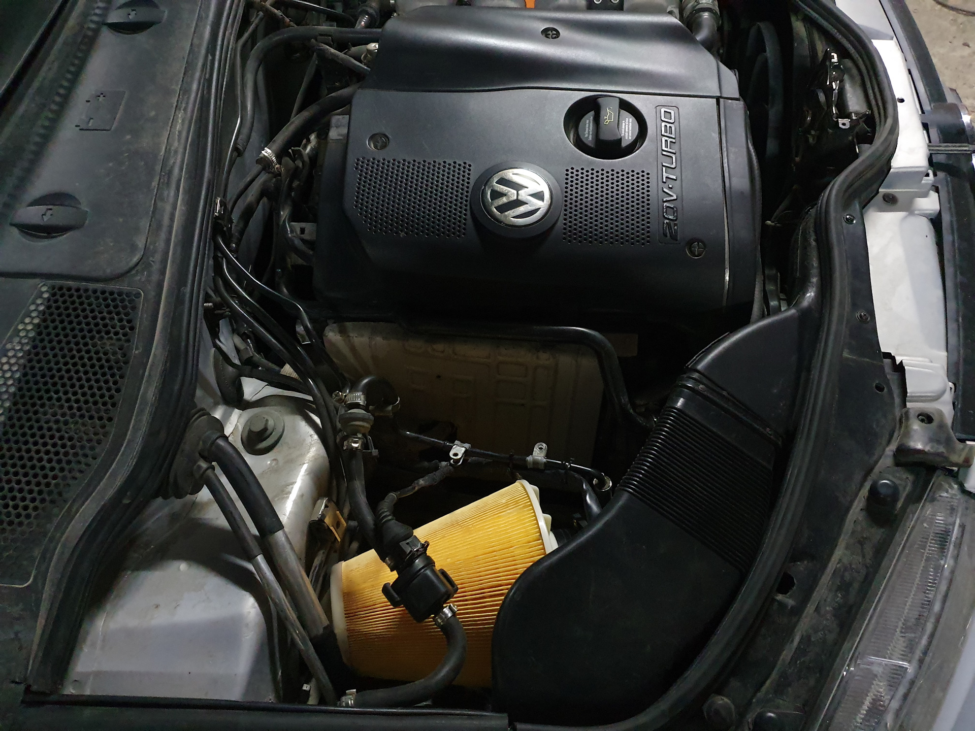 Воздушный фильтр от Honda S2000. — Volkswagen Passat B5, 1,8 л, 1998 ...