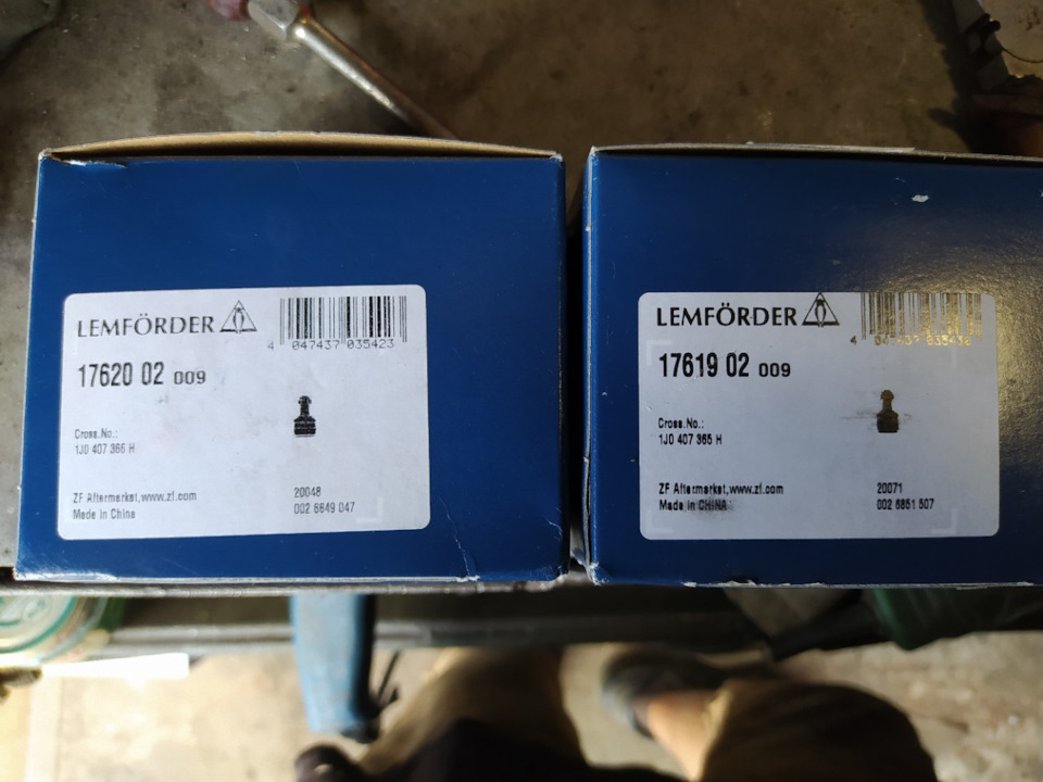 Шаровые — Volkswagen Bora (1G), 2 л, 2000 года | плановое ТО | DRIVE2