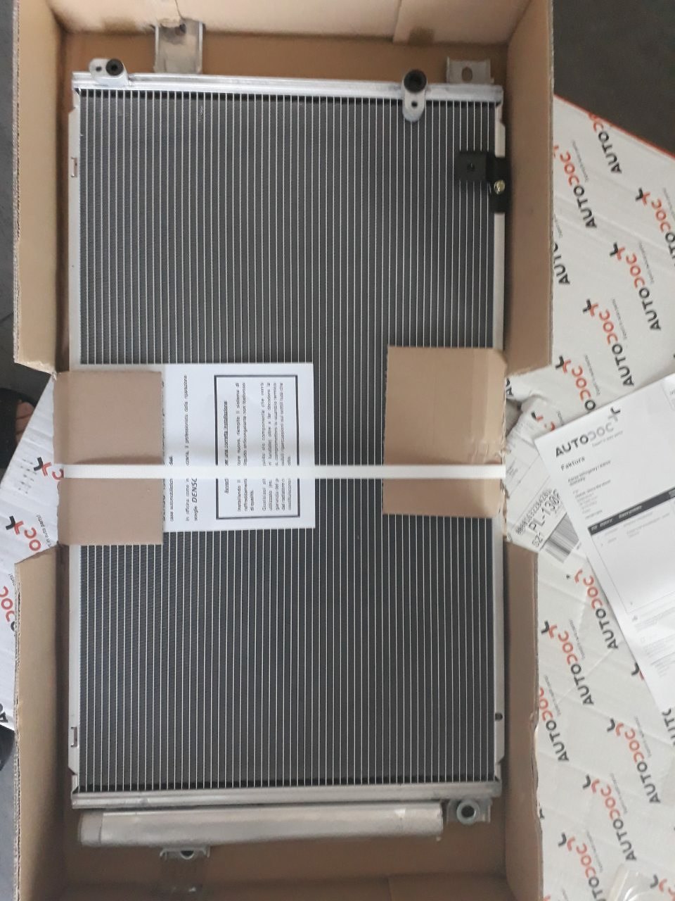 Приехал радиатор кондиционера — Toyota Avensis II, 2 л, 2008 года ...