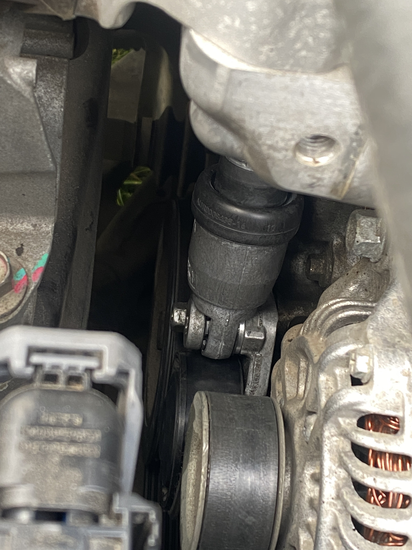 Замена натяжителя — Mazda 6 (3G) GJ, 2 л, 2021 года | своими руками ...