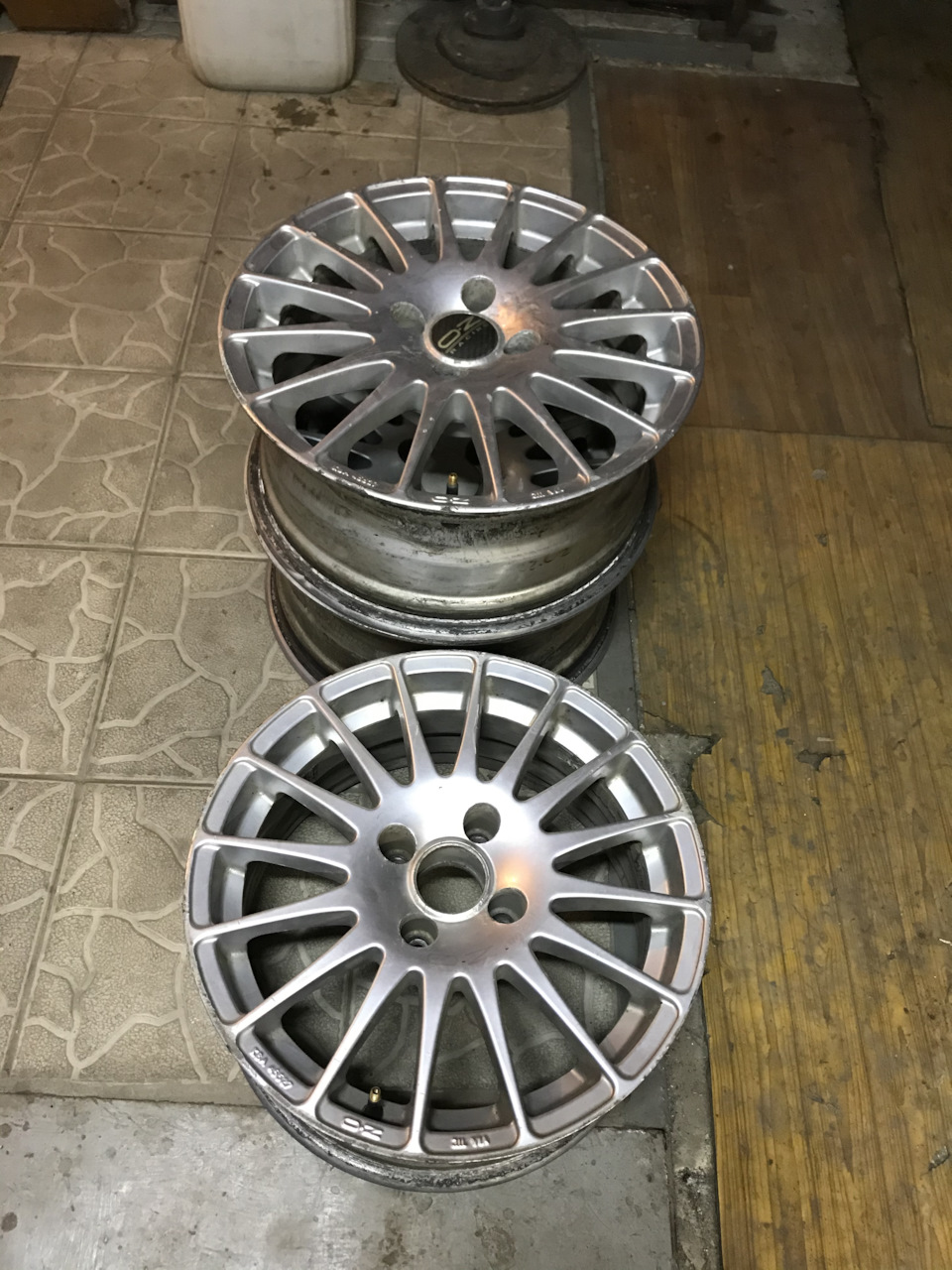 Новые колеса — Peugeot 405, 1,9 л, 1992 года | колёсные диски | DRIVE2