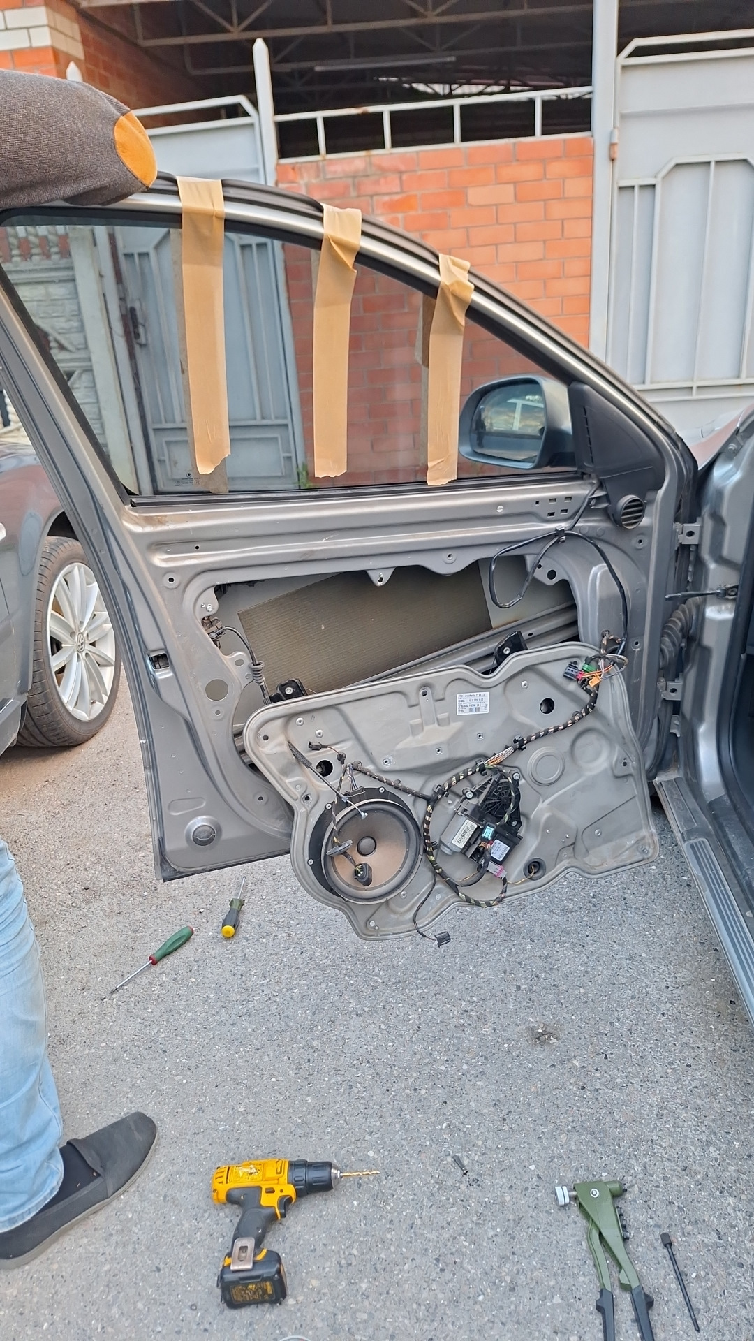 SKODA OCTAVIA A5 FL Замена микрика водительской двери. — Skoda Octavia ...